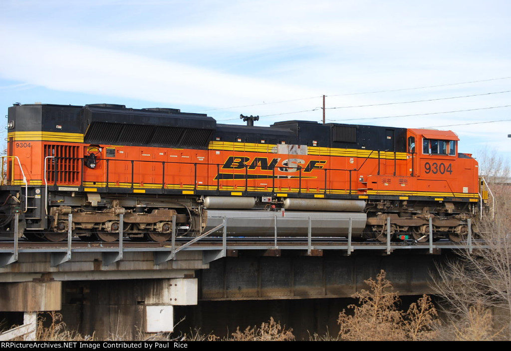 BNSF 9304